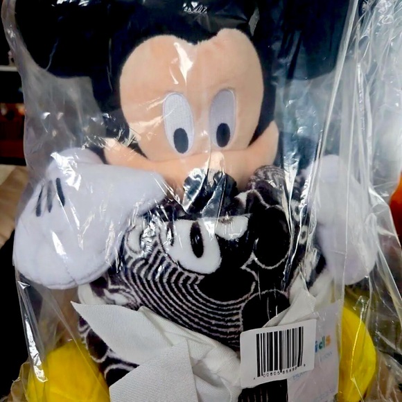 Source Unknown | Bedding | Disney Mickey Mouse Buddy Throw Set | Poshmark